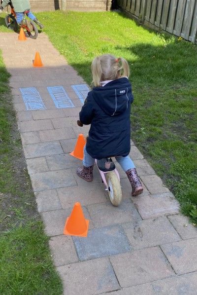 We rijden in de grote rode bus - Peuterlab en Kleuterlab - De methodiek ...